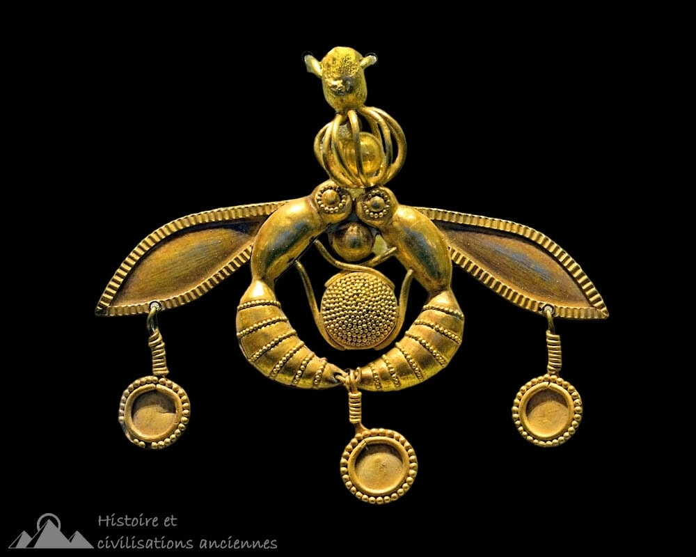 «Pendentif Minoen des Abeilles de Malia»